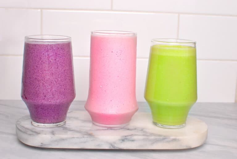 3 Easy Flax Seed Smoothies: Berry, Strawberry & Green